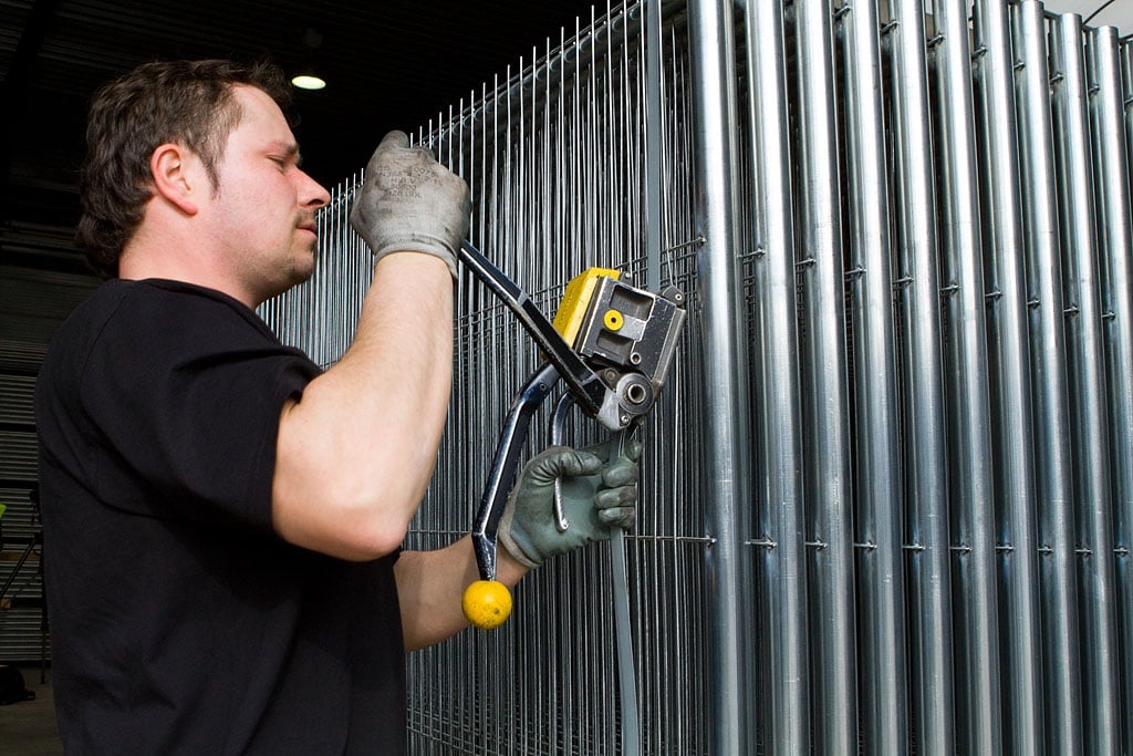 Assembly-instructions l Heras Temporary Fencing